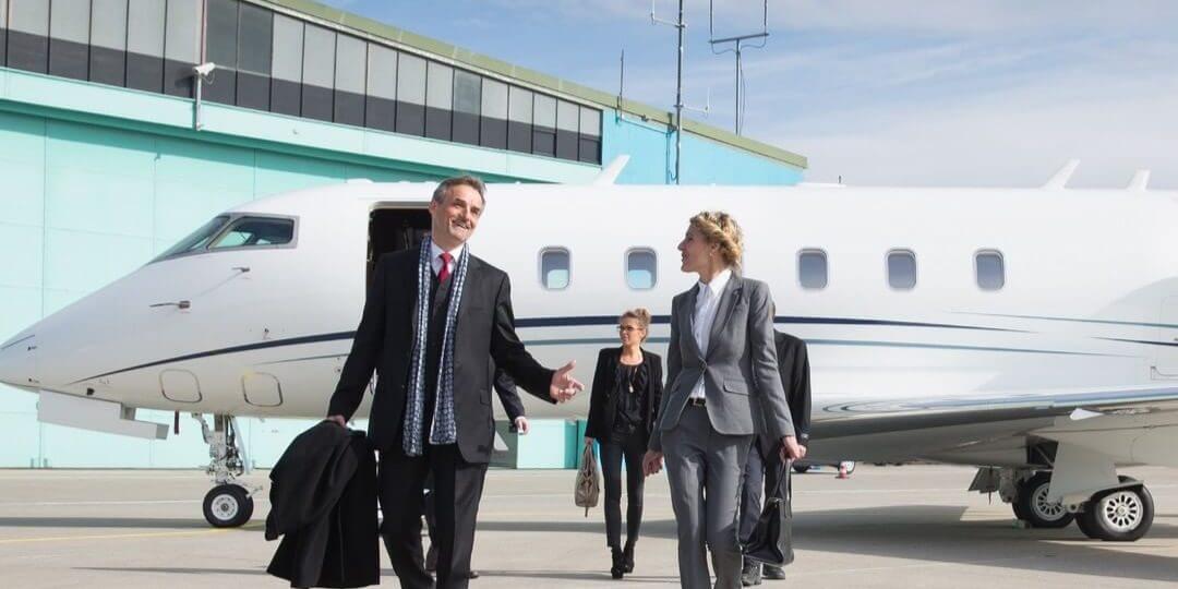 8 Corporate Flight Booking Benefits